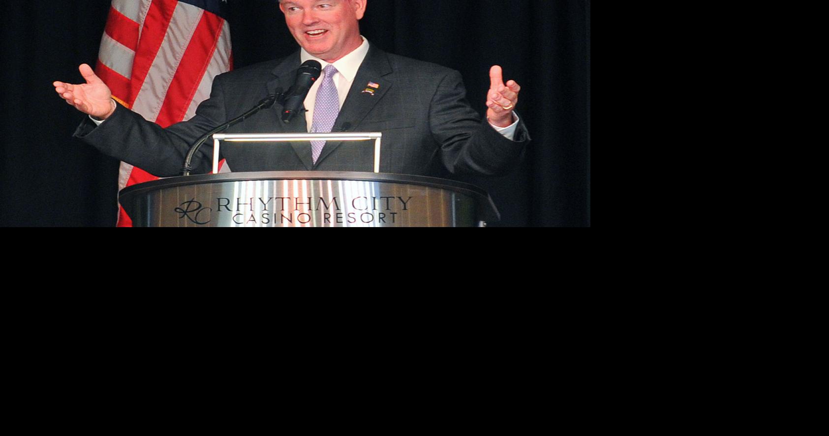 'We have bright years ahead': Matson re-elected as Davenport mayor in ...