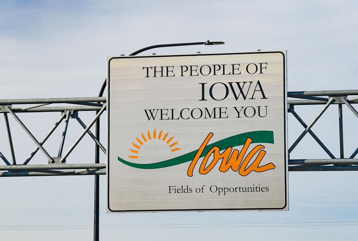 welcome to iowa sign