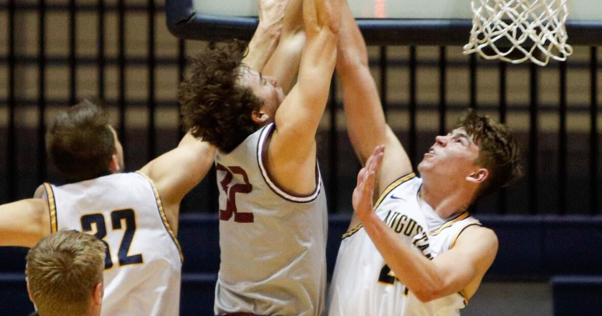 QC COLLEGE MEN'S BASKETBALL: Larsen comes up big as Vikings battle for ...