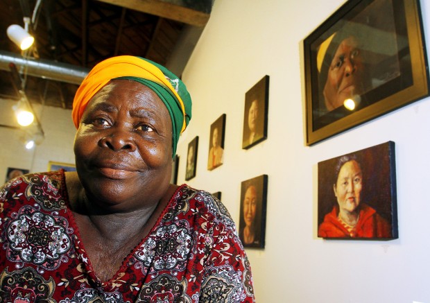 Refugee women tell their stories in words and portraits