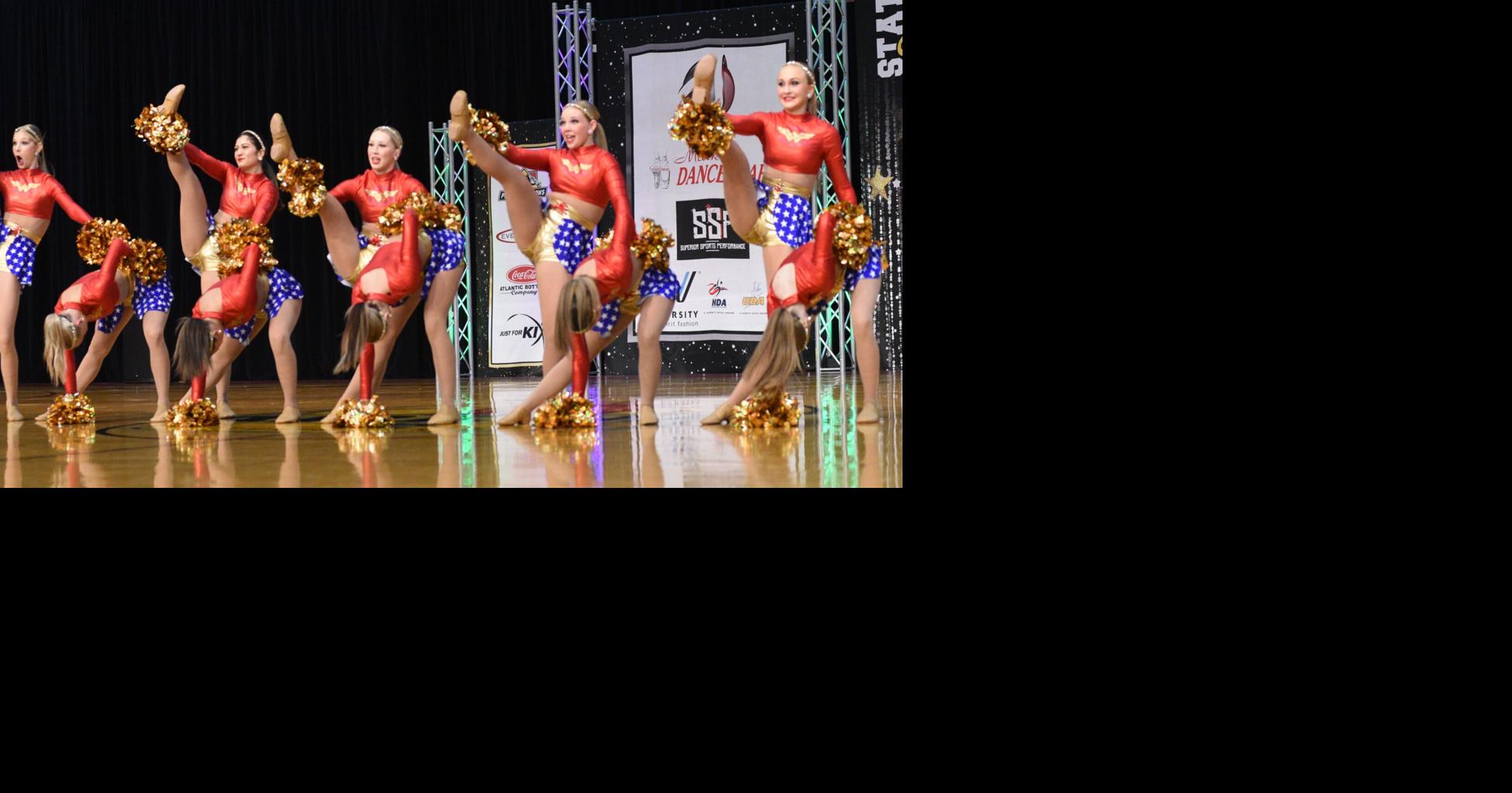 Photos: Council Bluffs Thomas Jefferson, Mason City and Oelwein compete ...