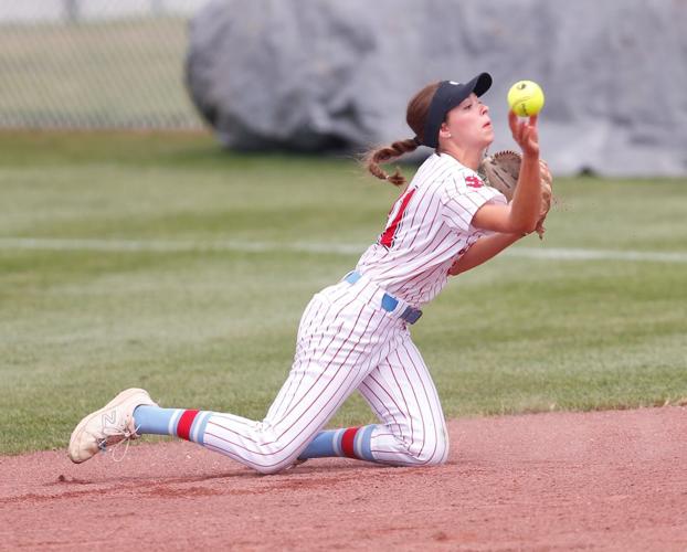 North Scott advances to Class 4A softball state title game