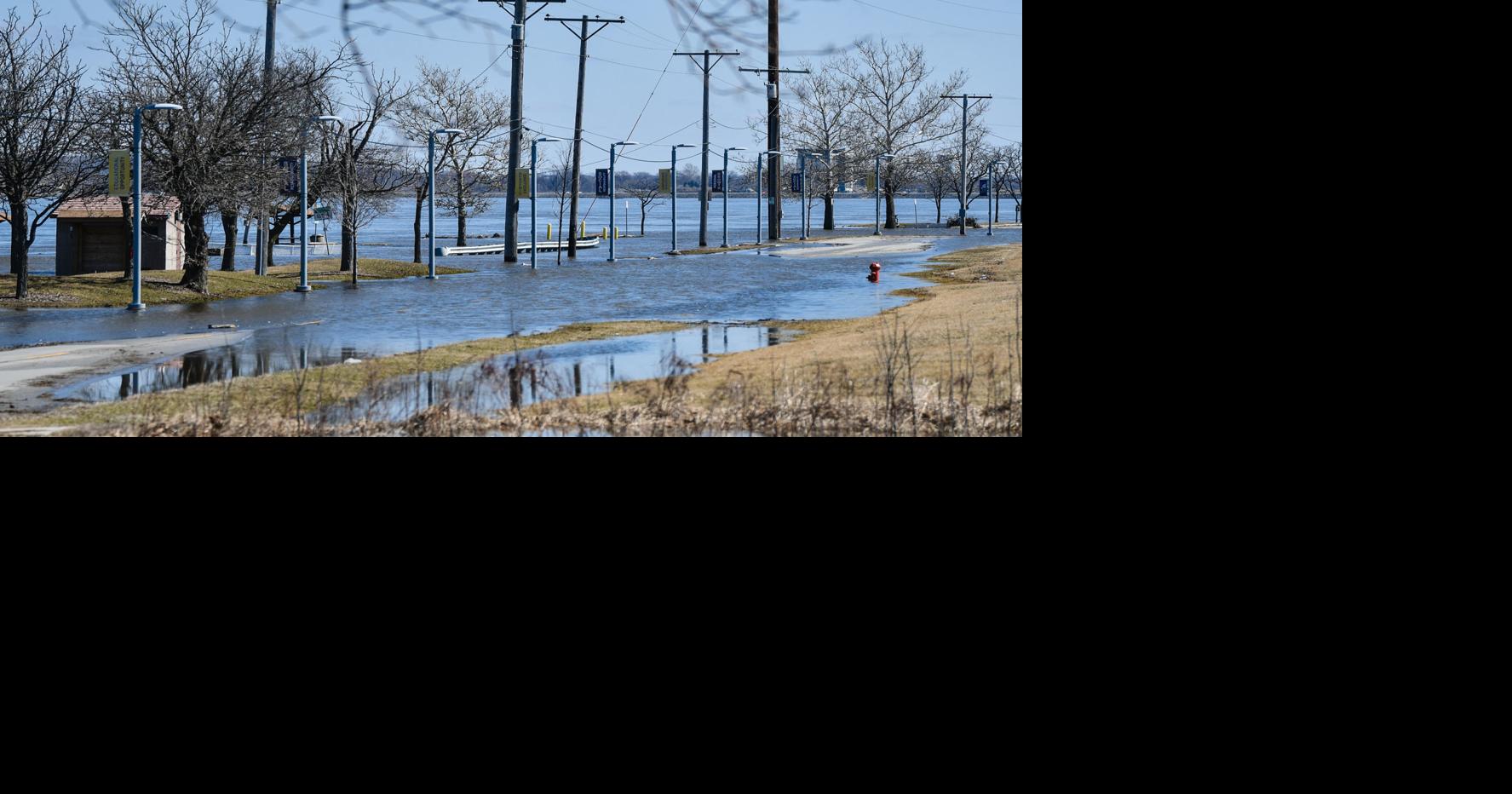 Photos: River Drive flooding in Moline