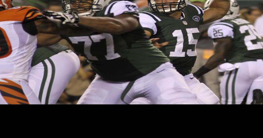 Central graduate, Oakland Raiders reach agreement