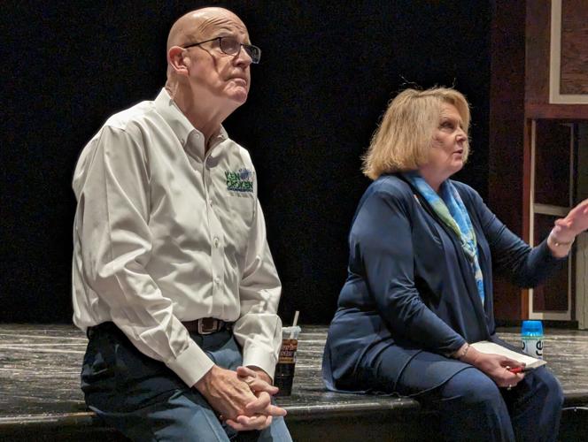 Davenport Democrats decry gun legislation, AEA overhaul at Saturday ...