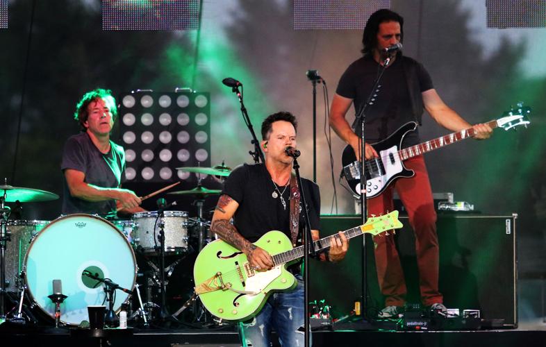 Country star Gary Allan at MV Fair