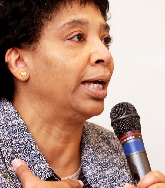 Quad-City forum offers insight on voters' issues | Local News | qctimes.com