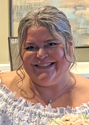 Connie Carlisle
