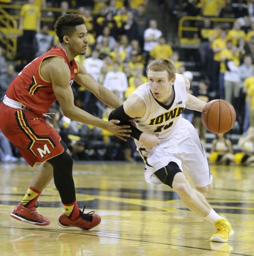 Final Iowa basketball schedule released
