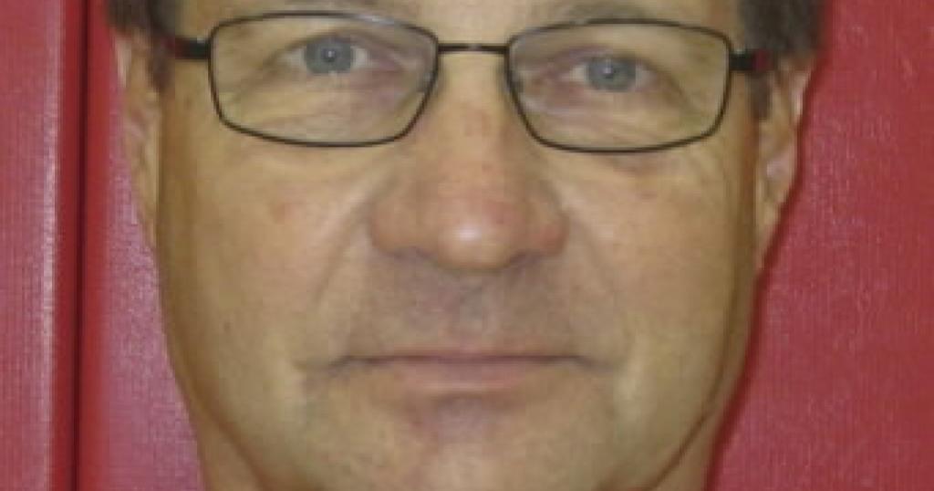 North Scott releases girls basketball coach