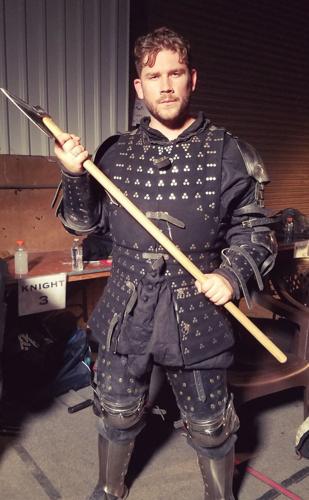 Davenport wrestler joins armored combatants in new History Channel ...