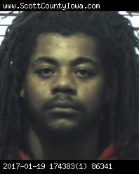 Davenport man accused of breaking into home, assaulting ex-girlfriend