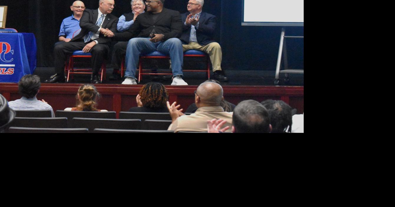 Bergert, Williams inducted to Central Hall of Honor