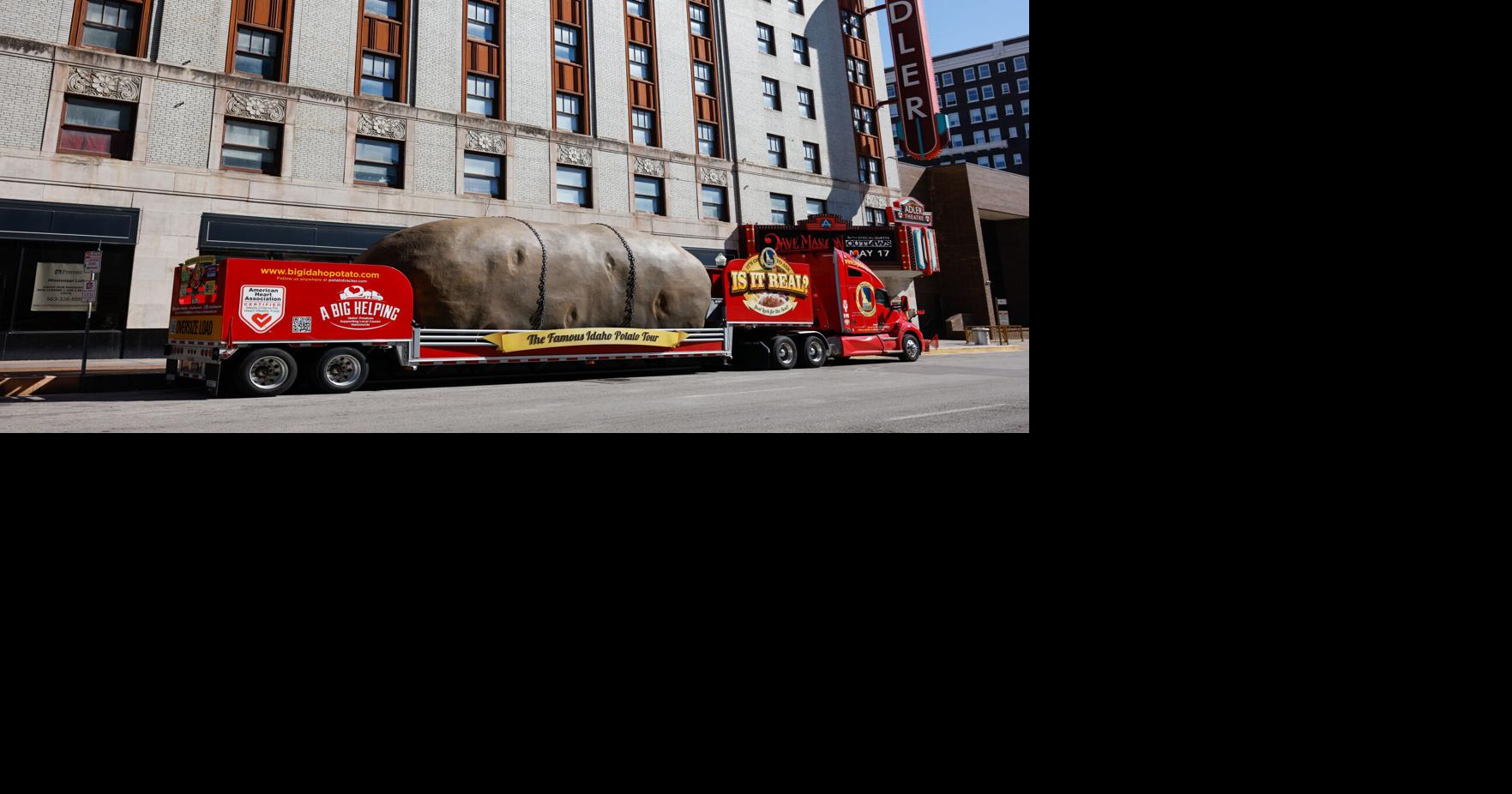Spectacular spud on wheels in downtown Davenport