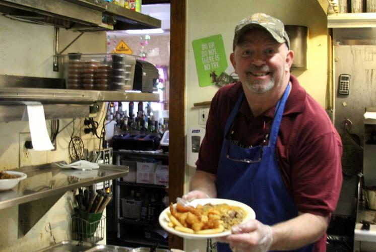 On the road: At Cajun Connection in Utica, Illinois, it's always Mardi Gras