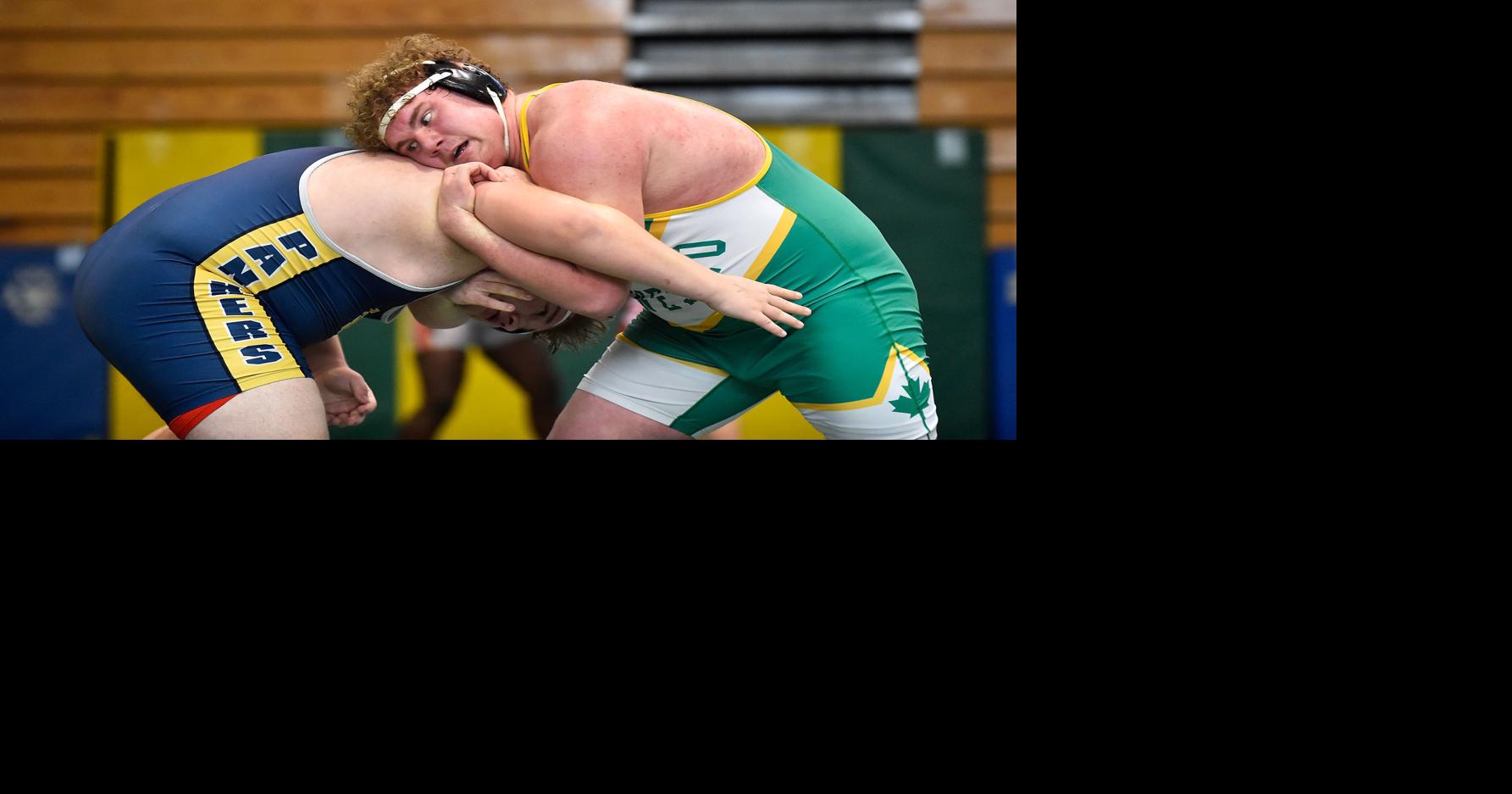 Leafs' Blaser claims lone title among locals at Geneseo