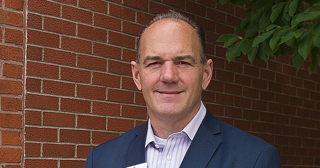 Iowa gubernatorial candidate Ron Corbett knocked off ballot