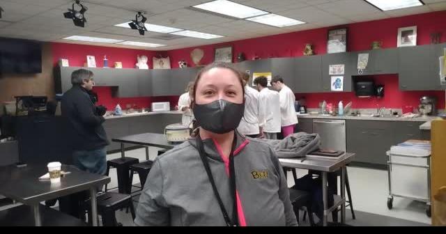 Bettendorf High School teacher Amanda Thibodeaux talks about ...