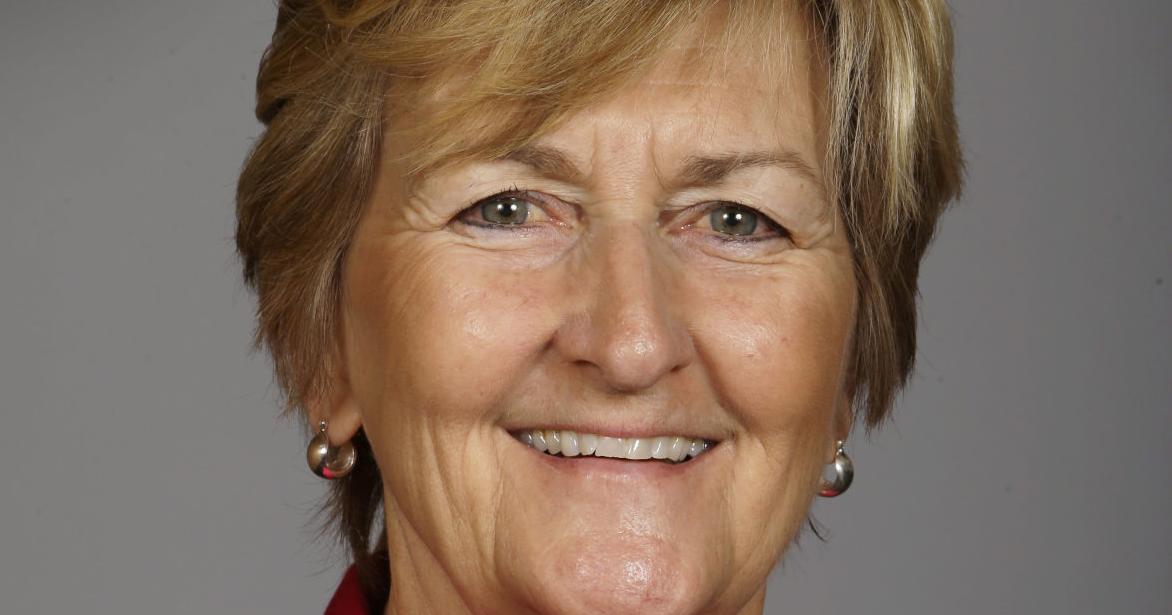 Schools worry over Iowa aid levels, Democrats say