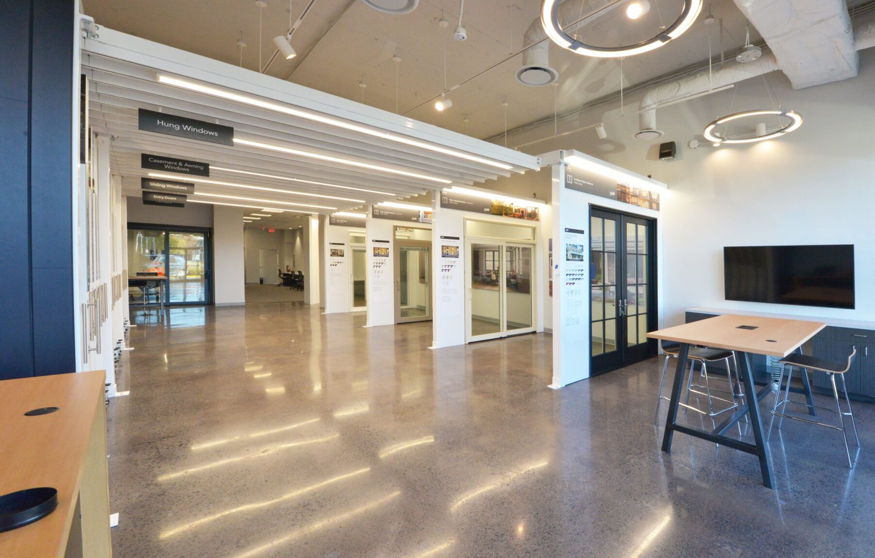 Quad-Cities business openings and ribbon cuttings