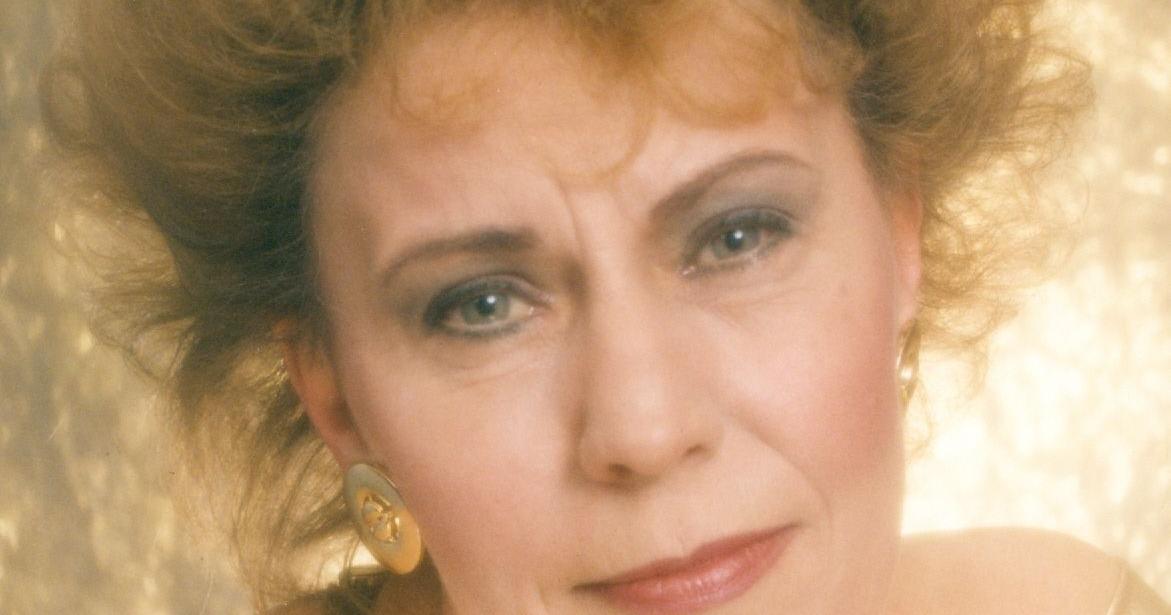 Carol Lesley