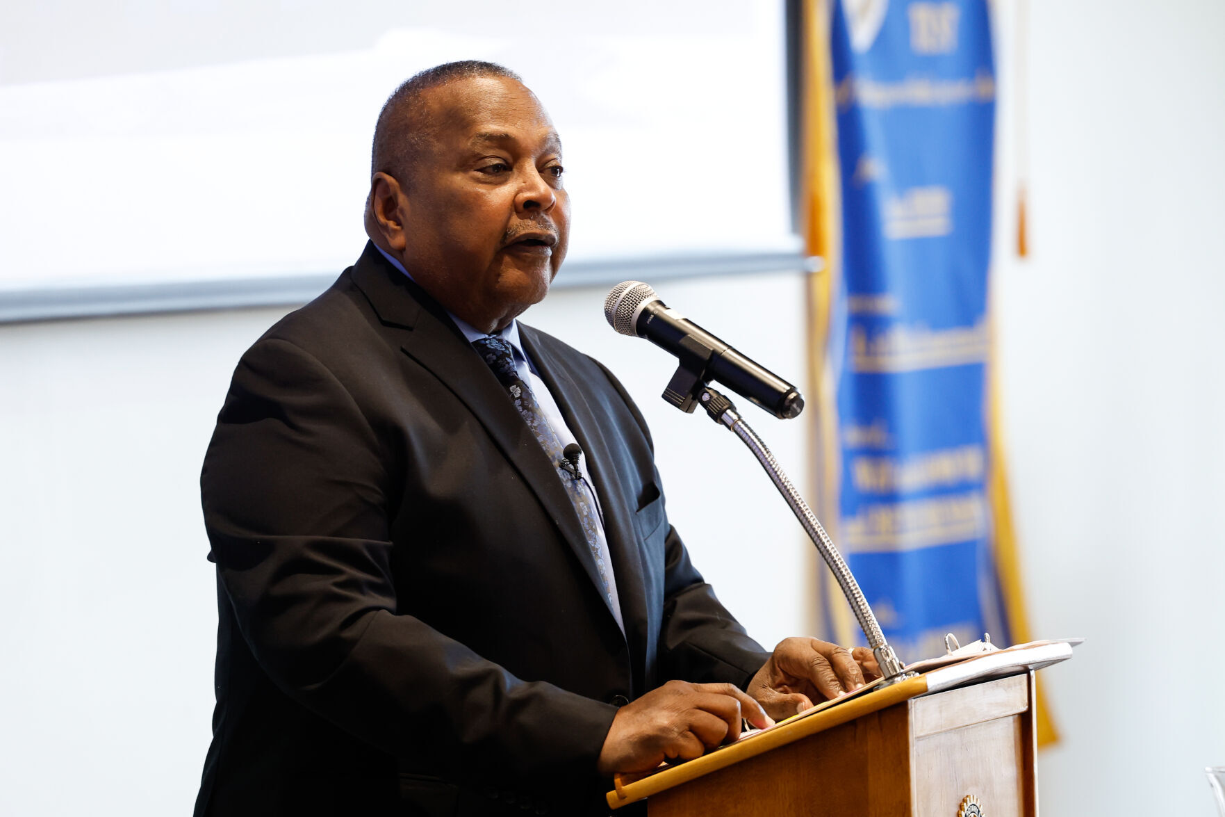 Mark Rothert hired as new East Moline City Administrator