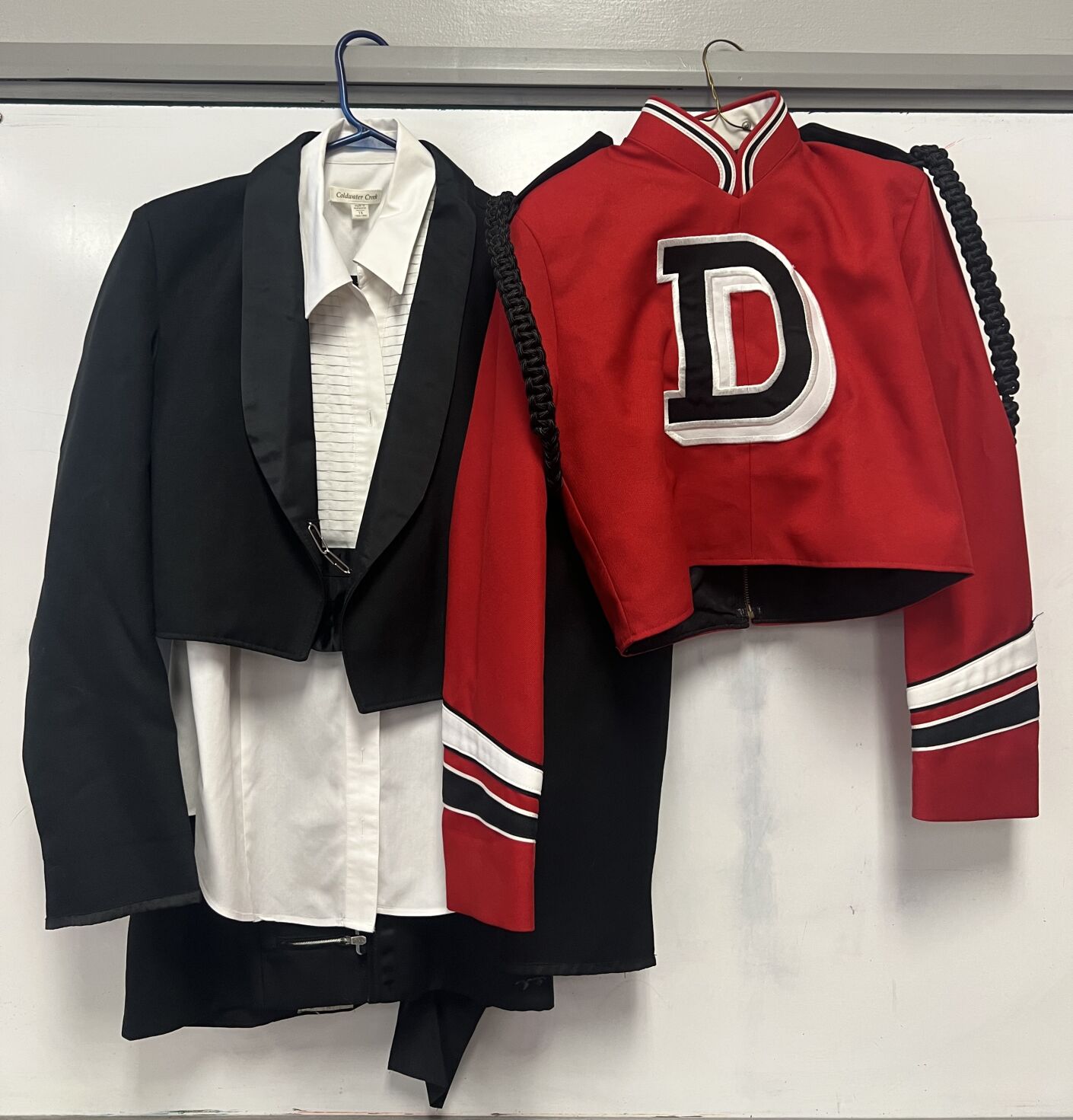 Glendive Masons donate money for marching band uniforms | News ...