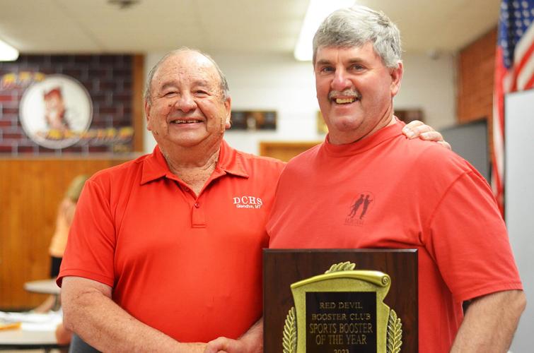 DCHS athletes earn year-end sports awards | Sports | rangerreview.com
