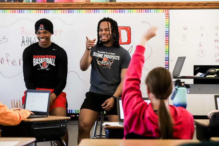 Journalists in Training: Washington Middle School students vying to ...