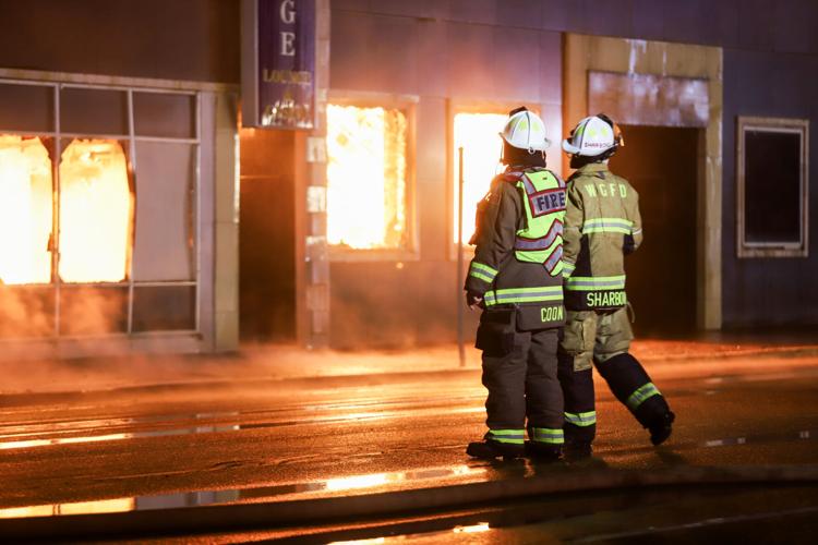 The Jordan Inn fire through the lens | News | rangerreview.com