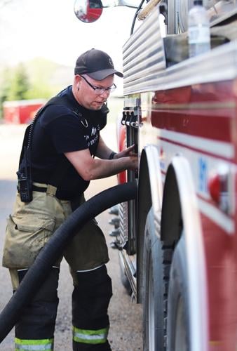 West Glendive Fire Department responds to house fire in Forest Park ...