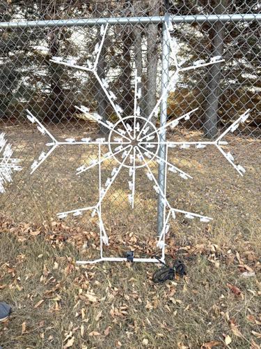 Get ready for another holiday season of magical lights, decorations in ...