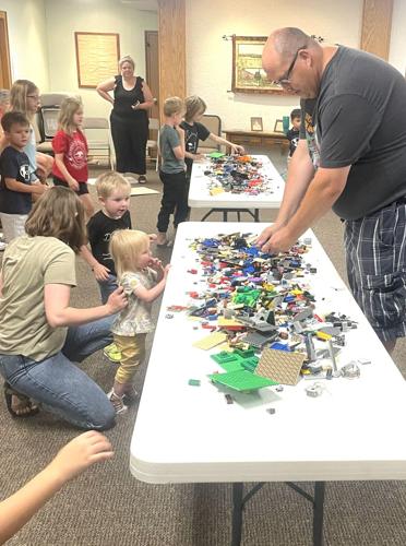 Lego Guy builds big fun at Glendive Library | Local | rangerreview.com