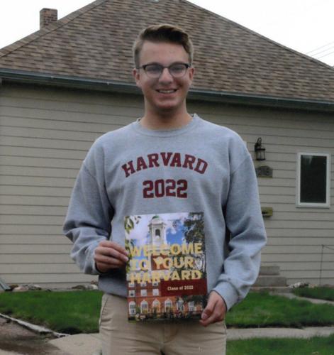 Hunter Hawk returning for senior year at Harvard