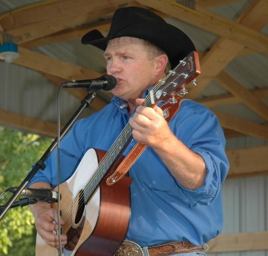 Rodeo stars tell tales of the rodeo road