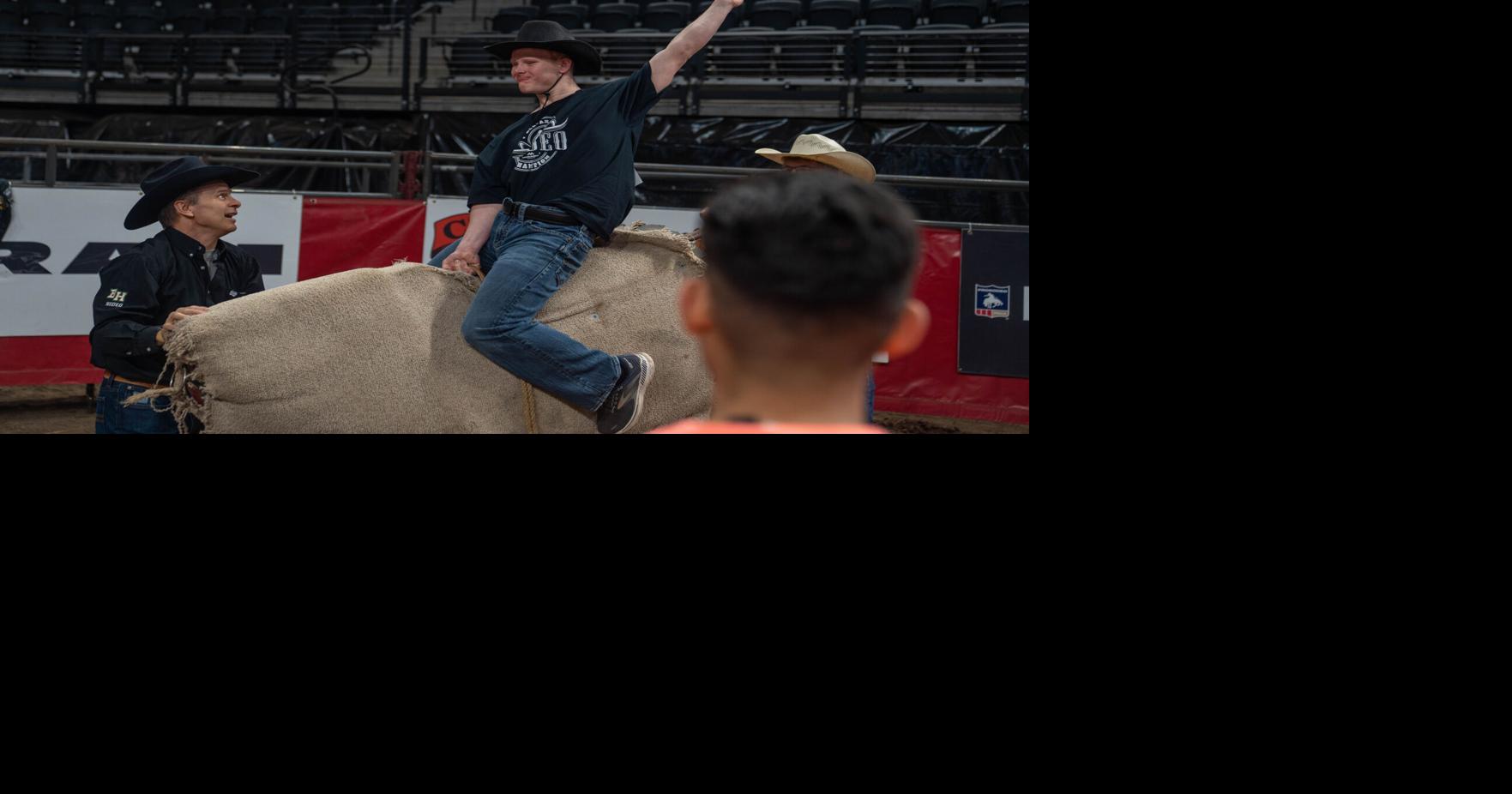 Special Rodeo lights up faces in Summit Arena