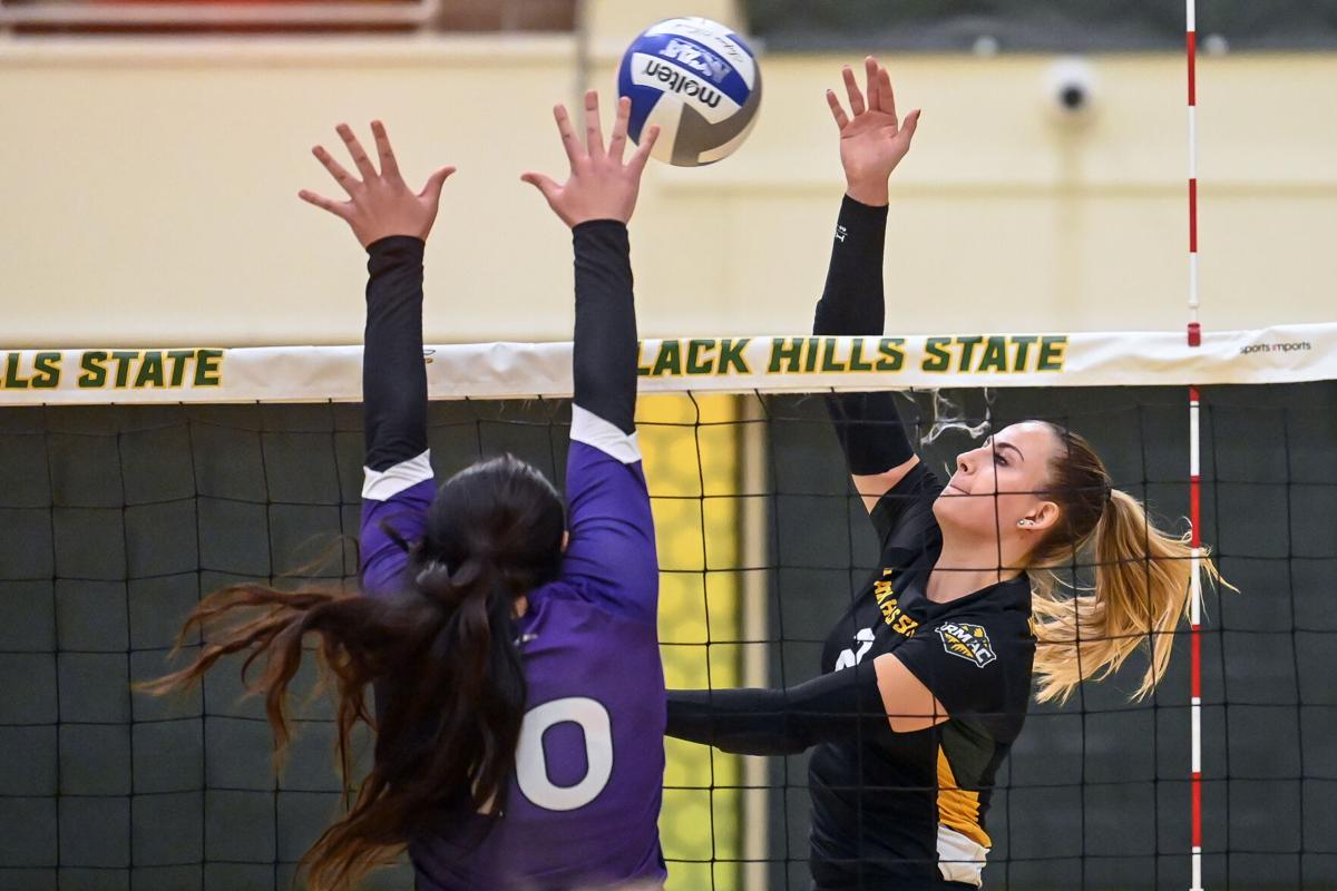 BHSU, Mines volleyball teams fall on final day of RMAC Power Pod