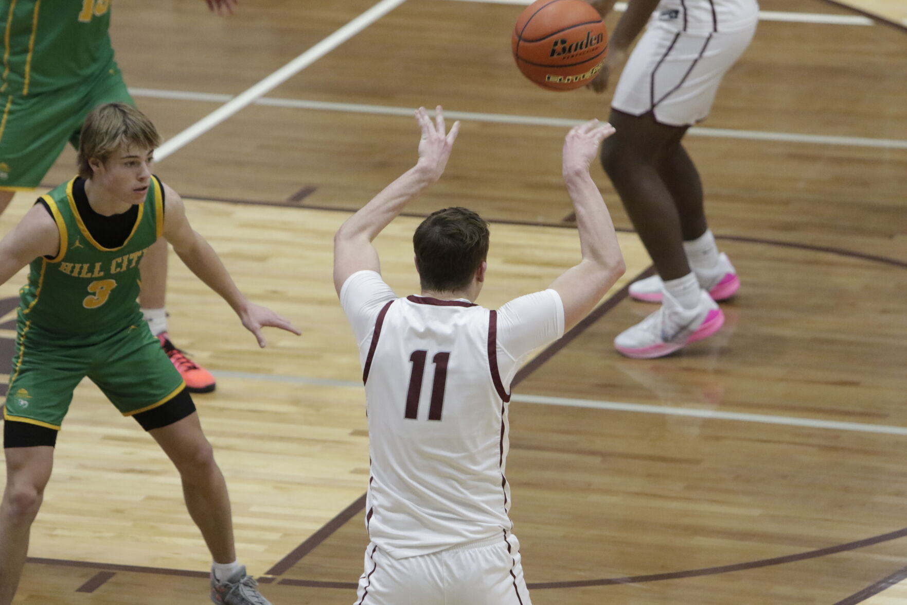 PHOTOS: Spearfish boys basketball topples Hill City