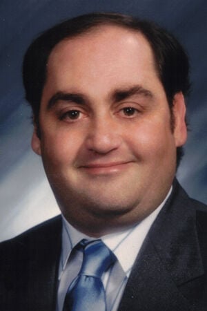 Robert "Bob Jr." Malone