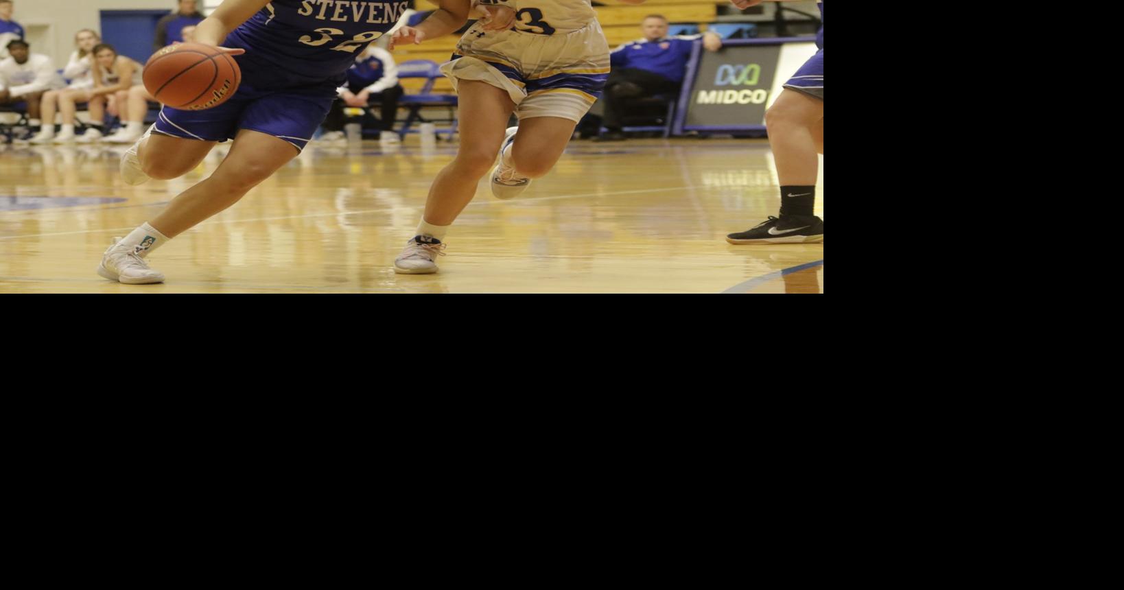 Stevens' Kyah Watson gives verbal commitment to USD