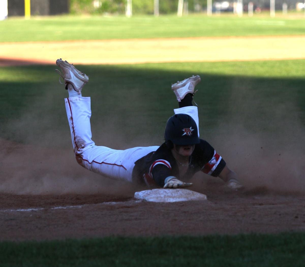 Post 320 earns 9-7 victory over Post 33 in Veterans Classic