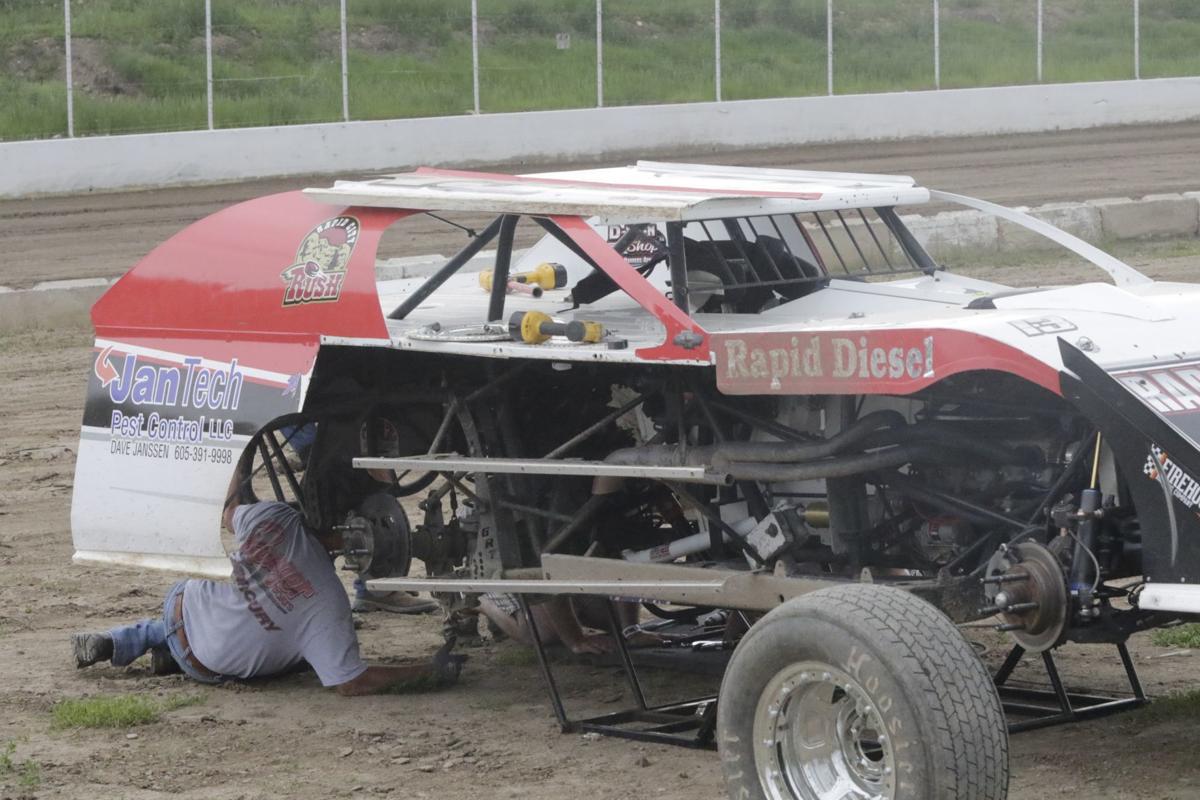 Black Hills Speedway wraps up two-day series