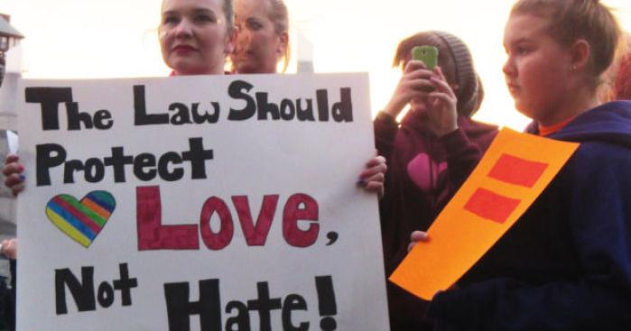 Hundreds show up for equal rights rally in downtown Rapid City