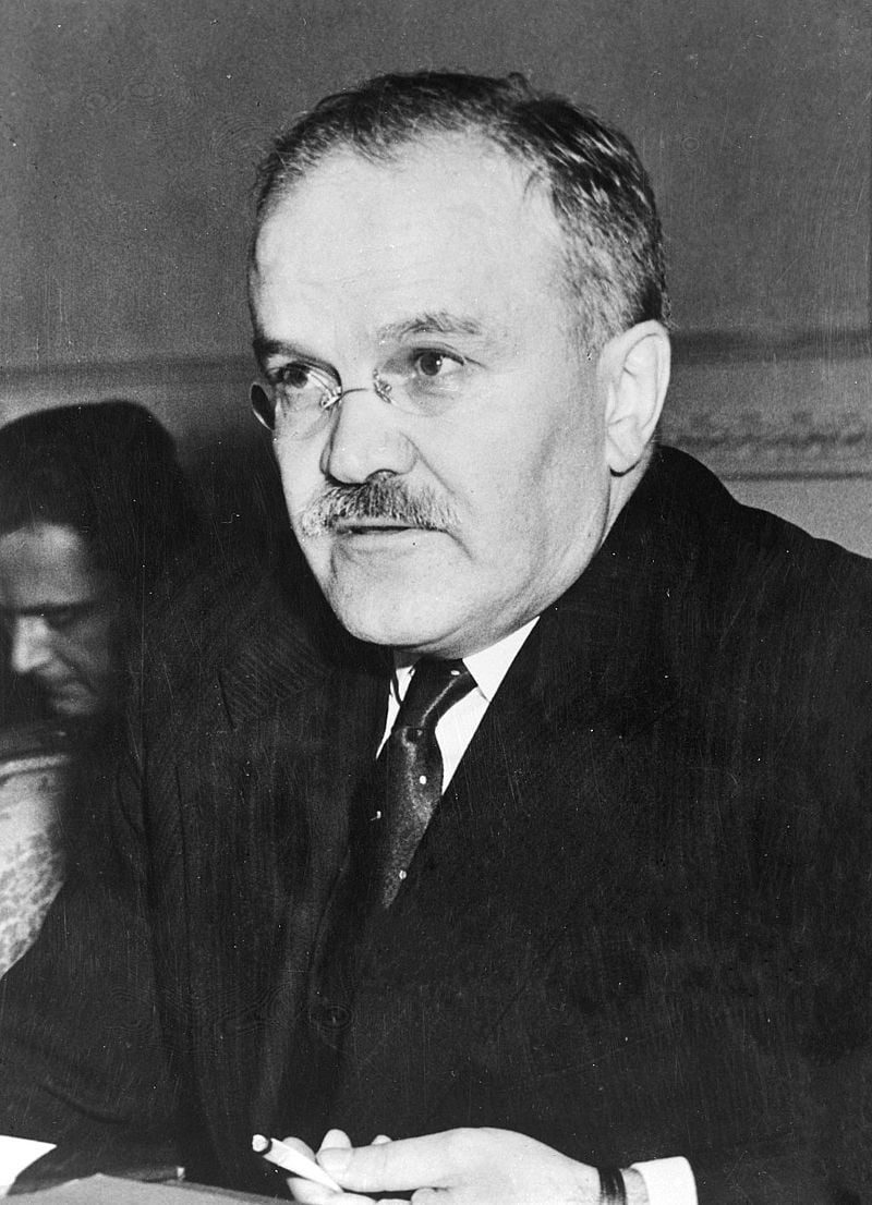 11 communist leaders from the Cold War