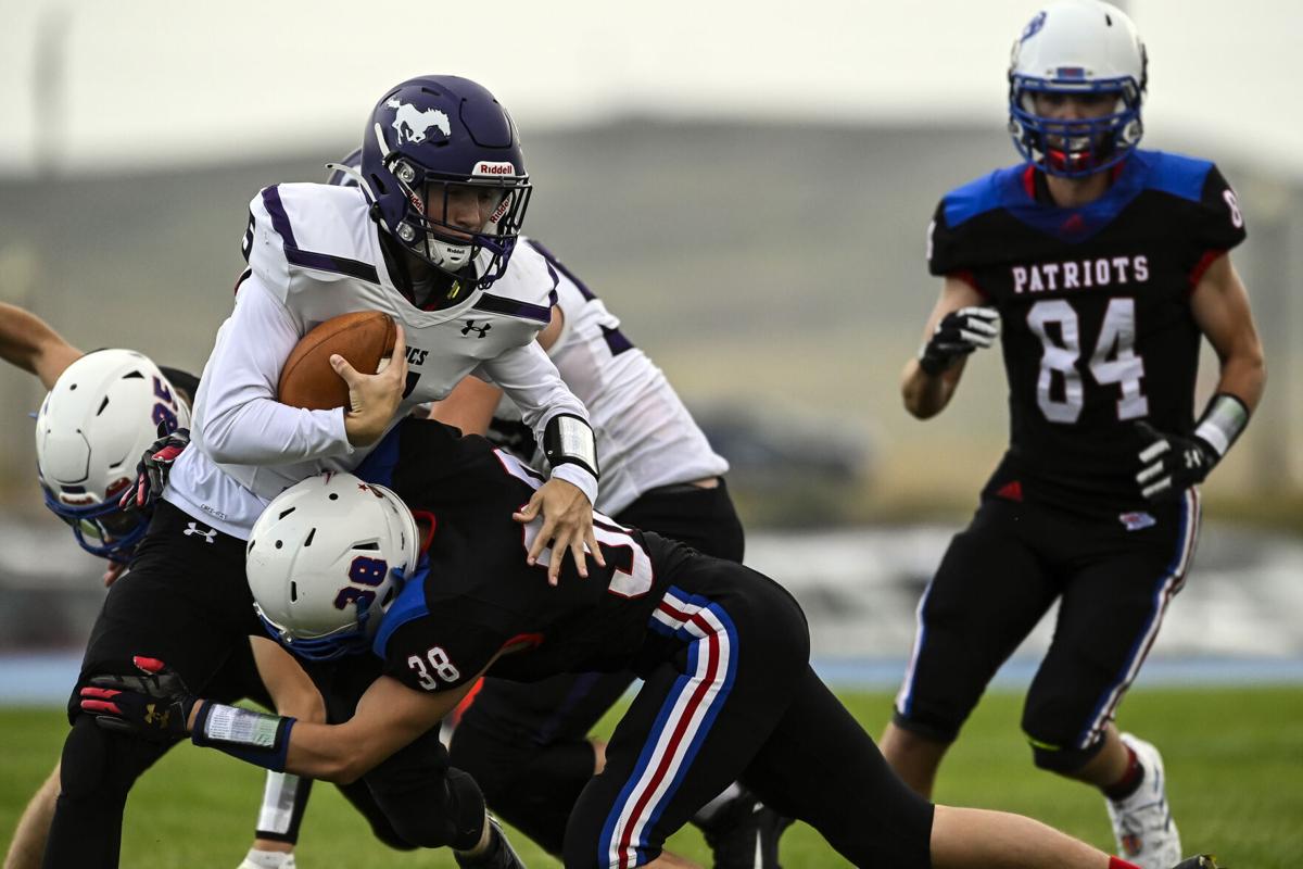 Douglas football team snaps losing streak