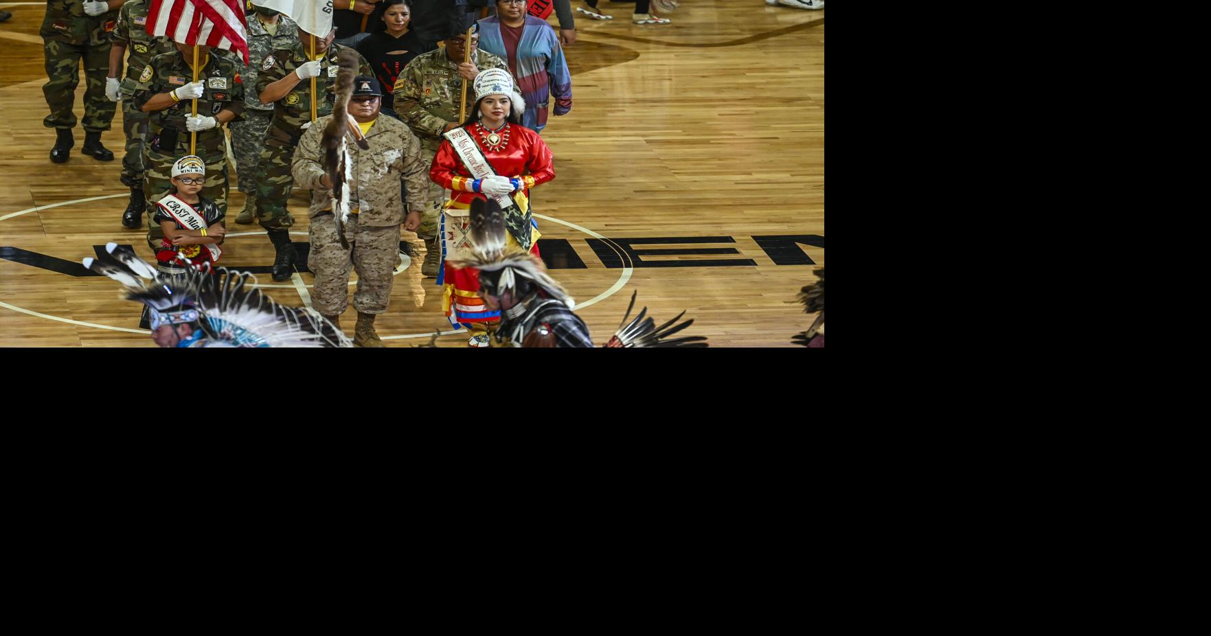 PHOTOS: LNI Grand Entry