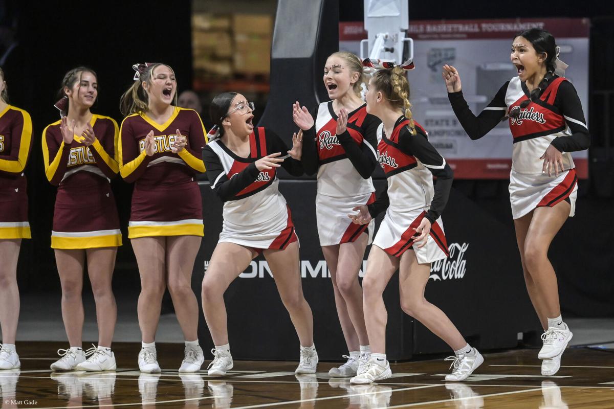 Lyman, Stevens cheer squads win Spirit of Six awards