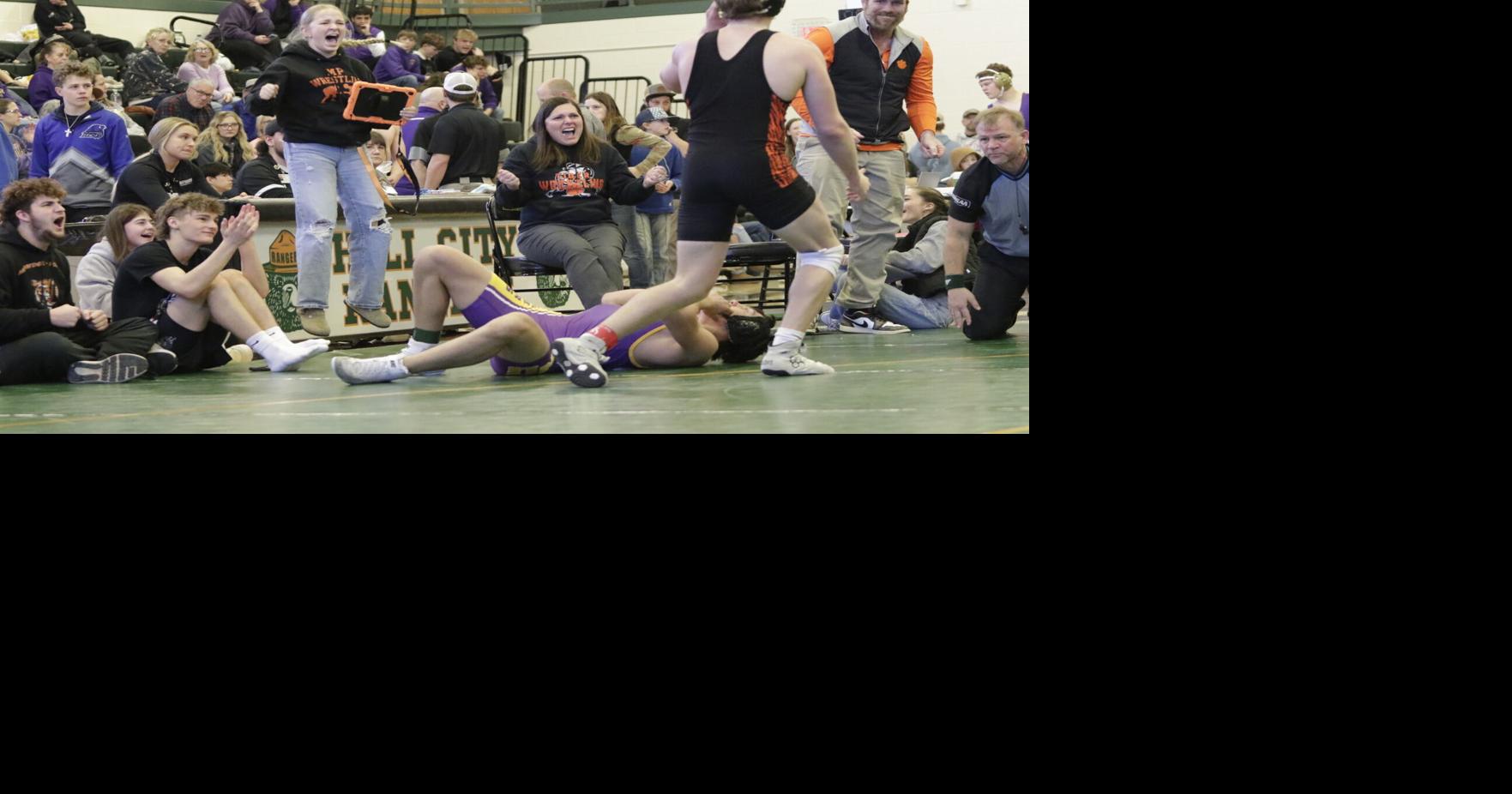PHOTOS: Region 4B boys wrestling tournament championship matches