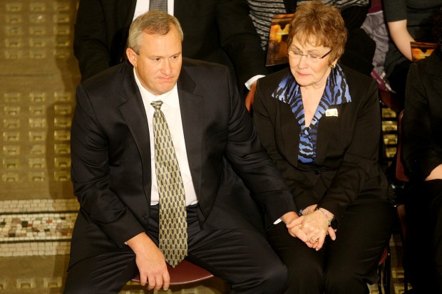 Mourners pay respects to late governor