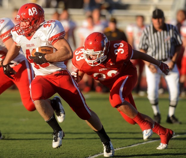 High School Football Roundup: Cobblers fall on road